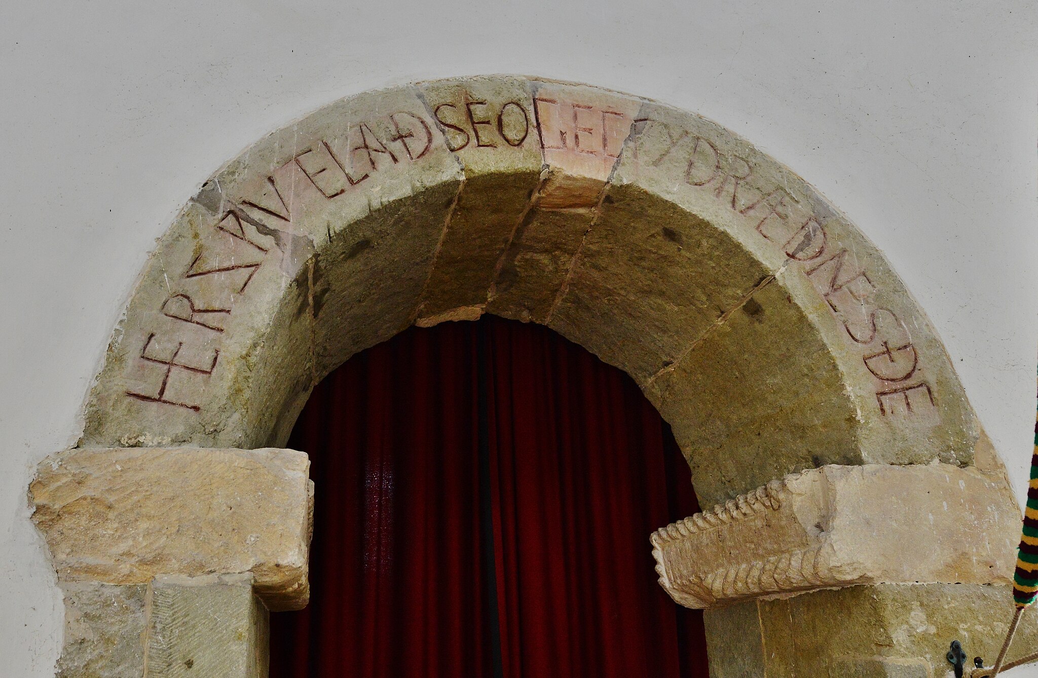 Inscriptions | ROEP: Resources for Old English Prose